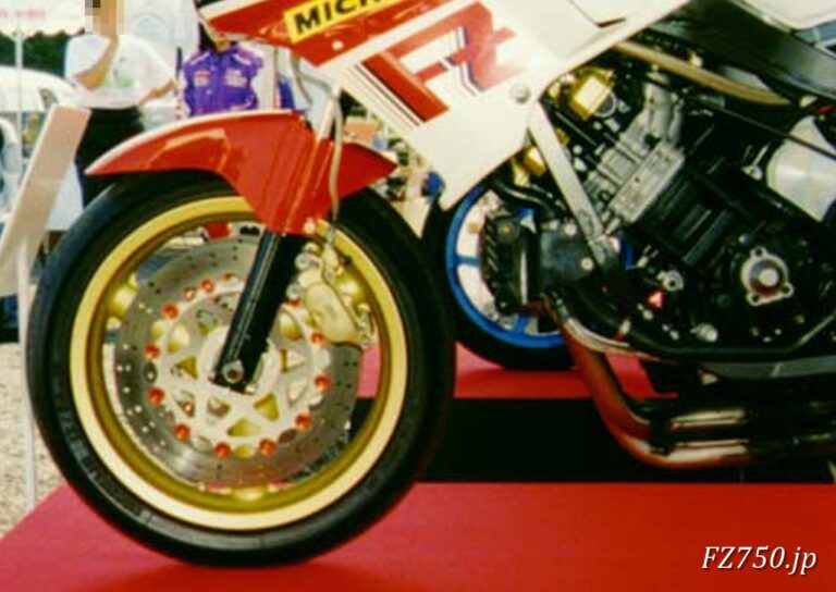 YAMAHA FZ750 (0U45) 1986 Daytona200 優勝車 - FZ750.jp